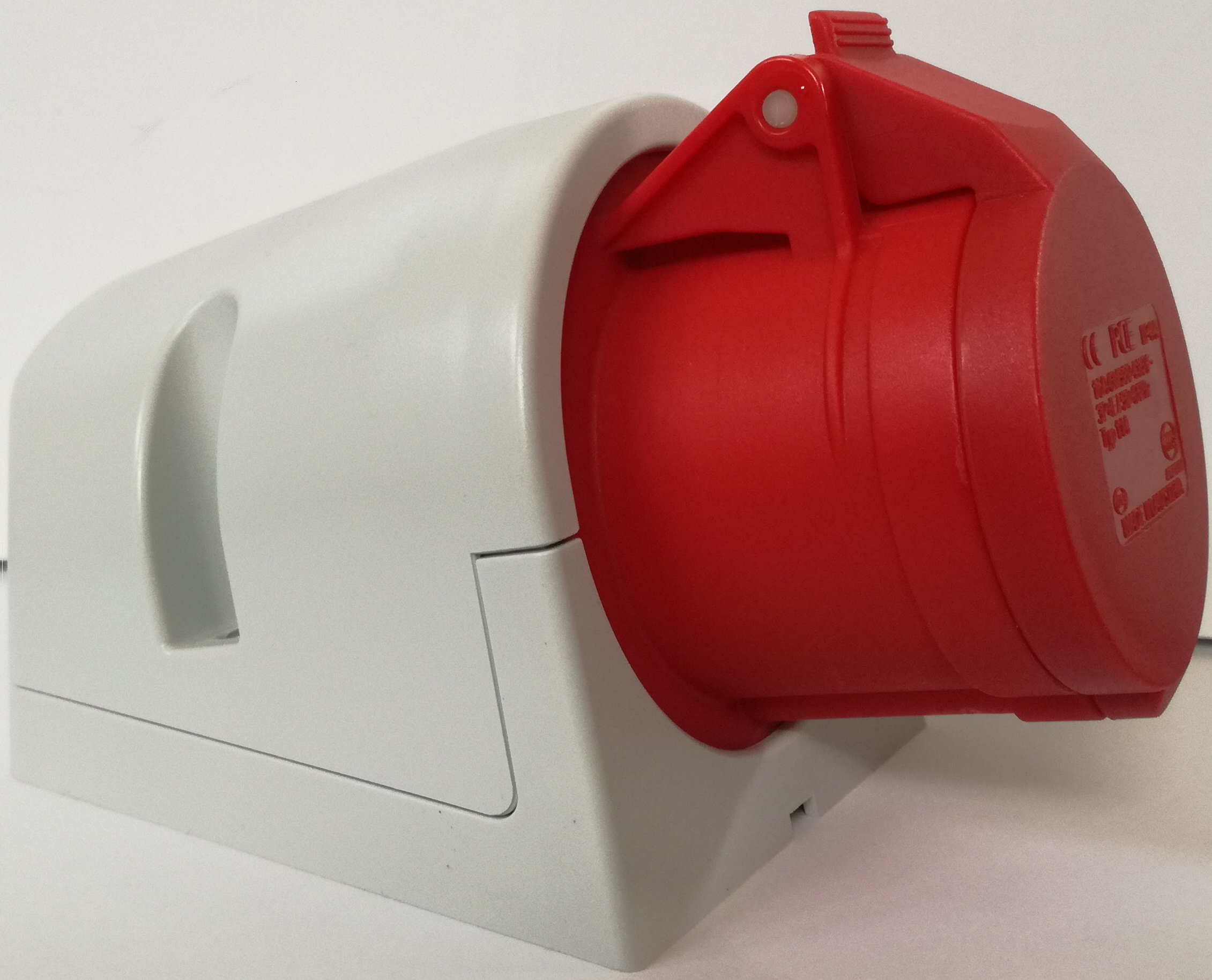 PRIZA INDUSTRIALA 4P 32A|380V IP44 APCE-124-6 - BADUC Magazin Online ...